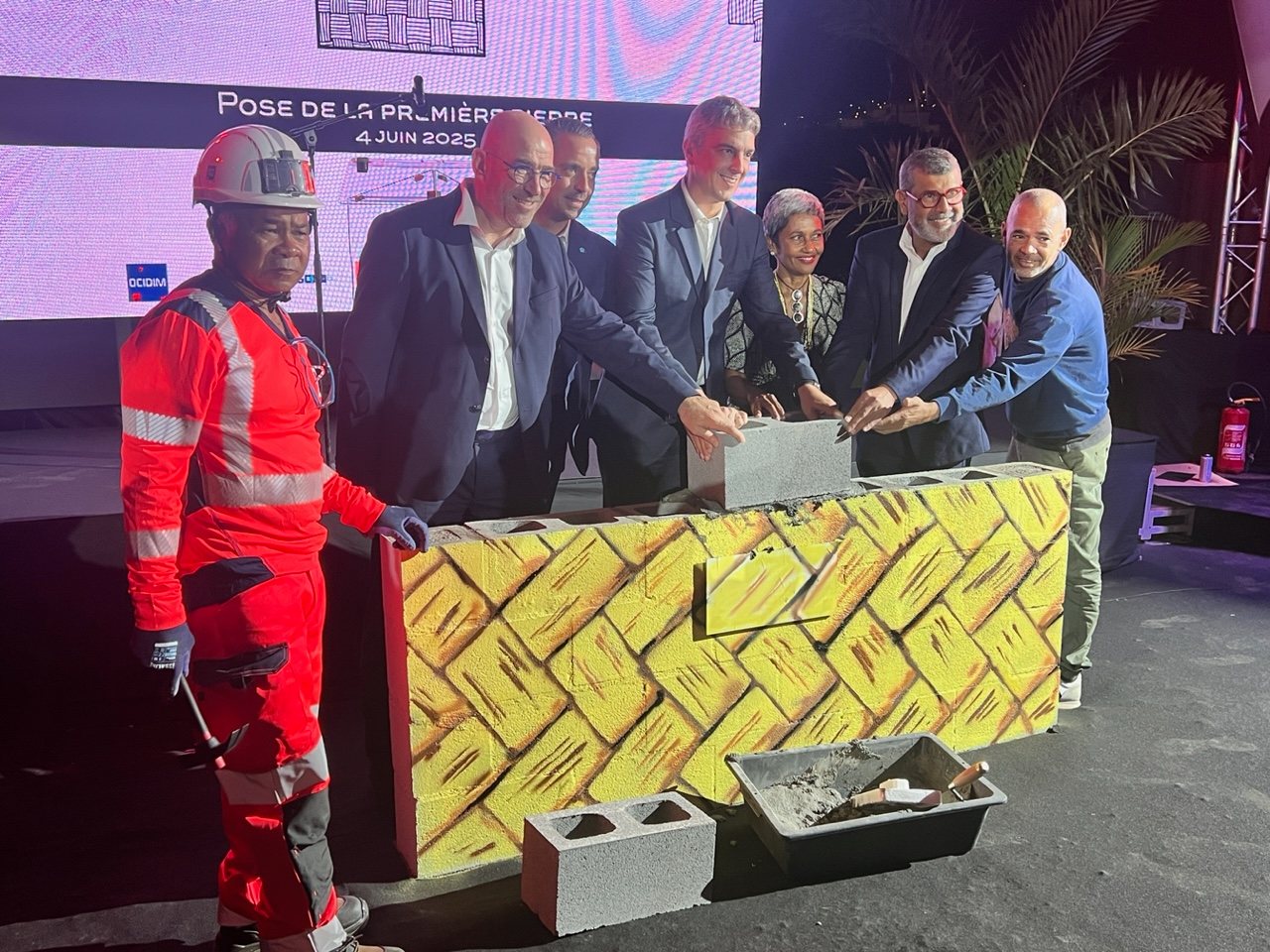 Le groupe Ravate et Ocidim posent la première pierre de l’Espace Bertel ...